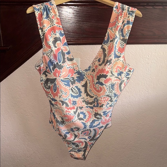summersalt | Swim | Summersalt Swimwear Womens Size 8 One Piece Blue ...
